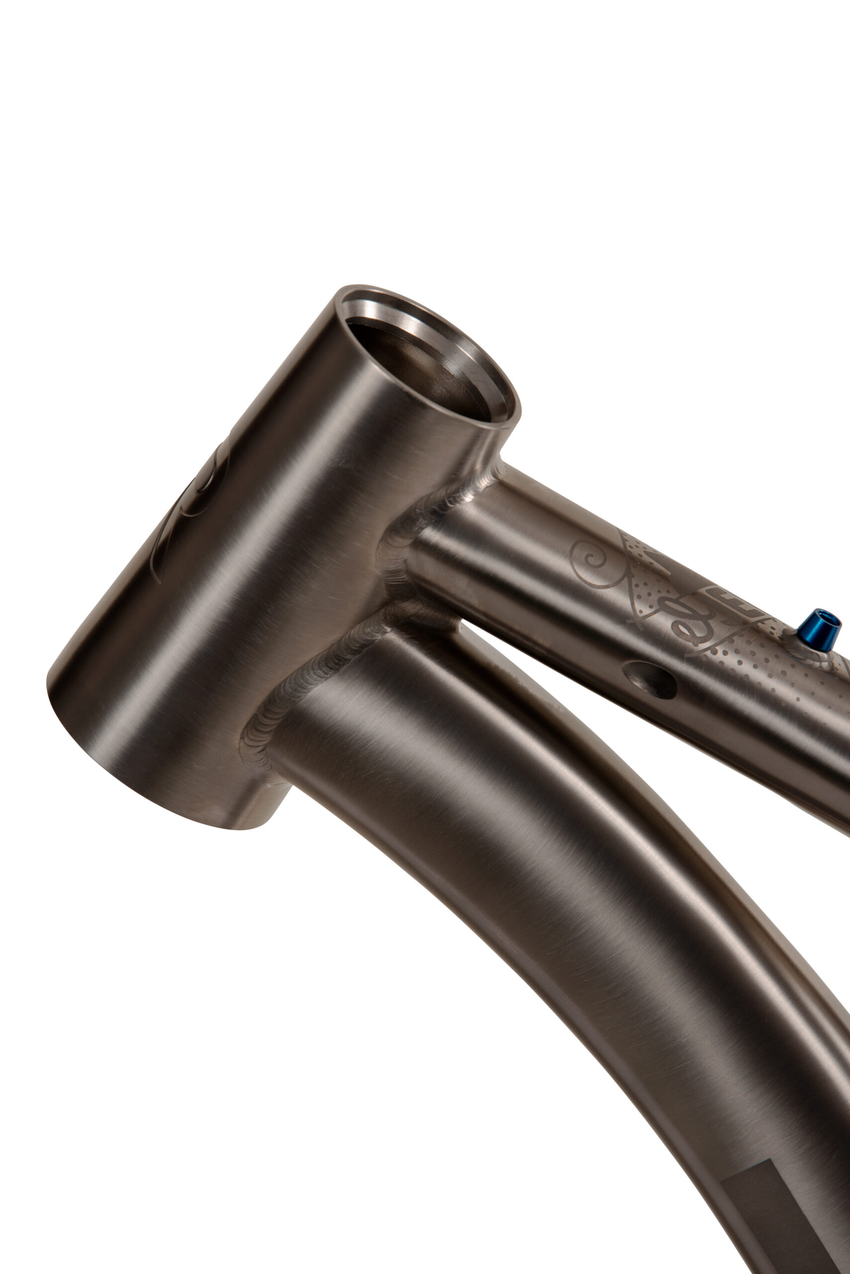 REVEL EL JEFE CUADRO CON JUEGO DE DIRECCIÓN - Quality BicisBikes